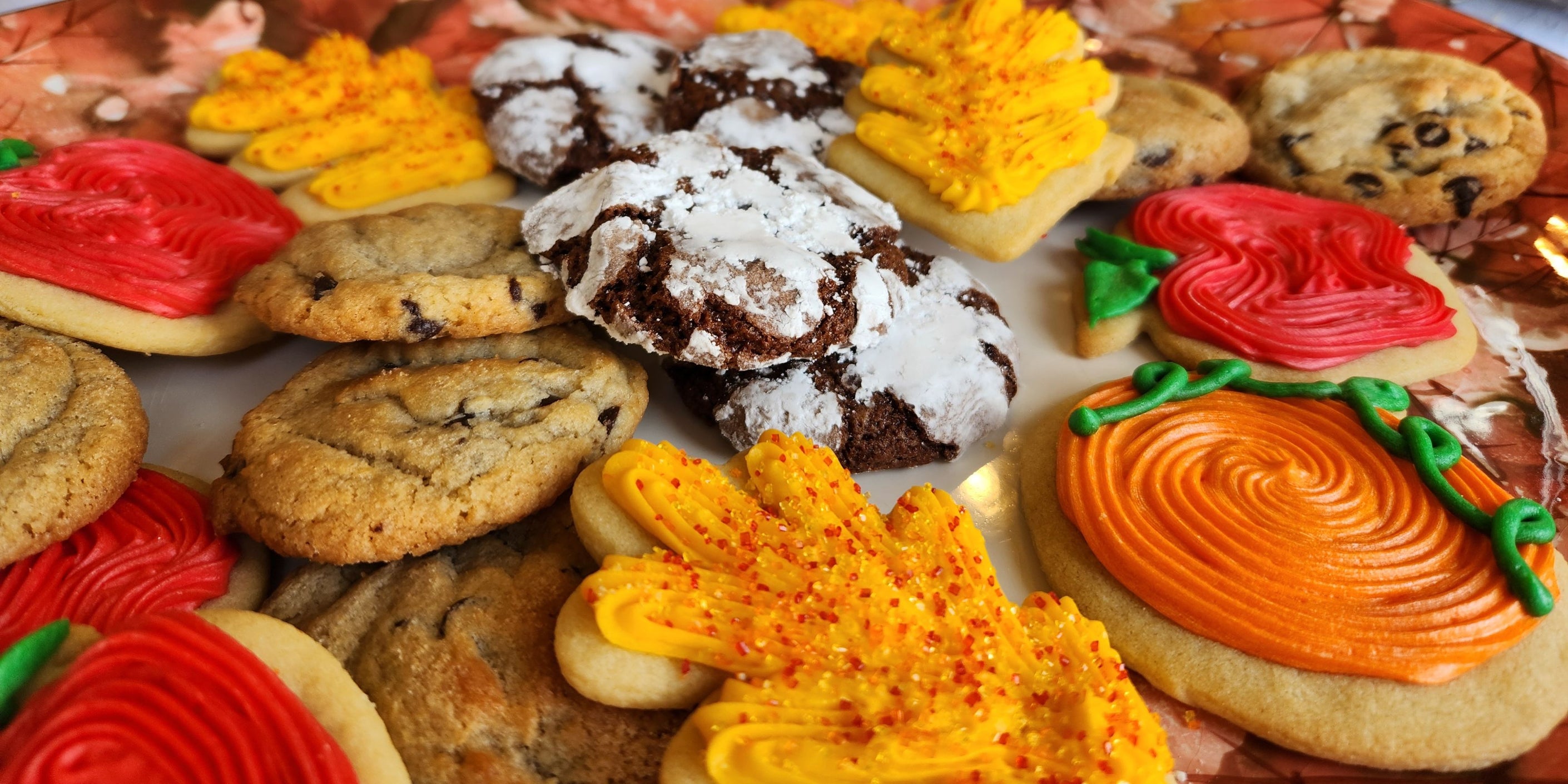 Specialty Bakery - Handmade Buttercream Cutouts & Slavic Treats – Linda ...