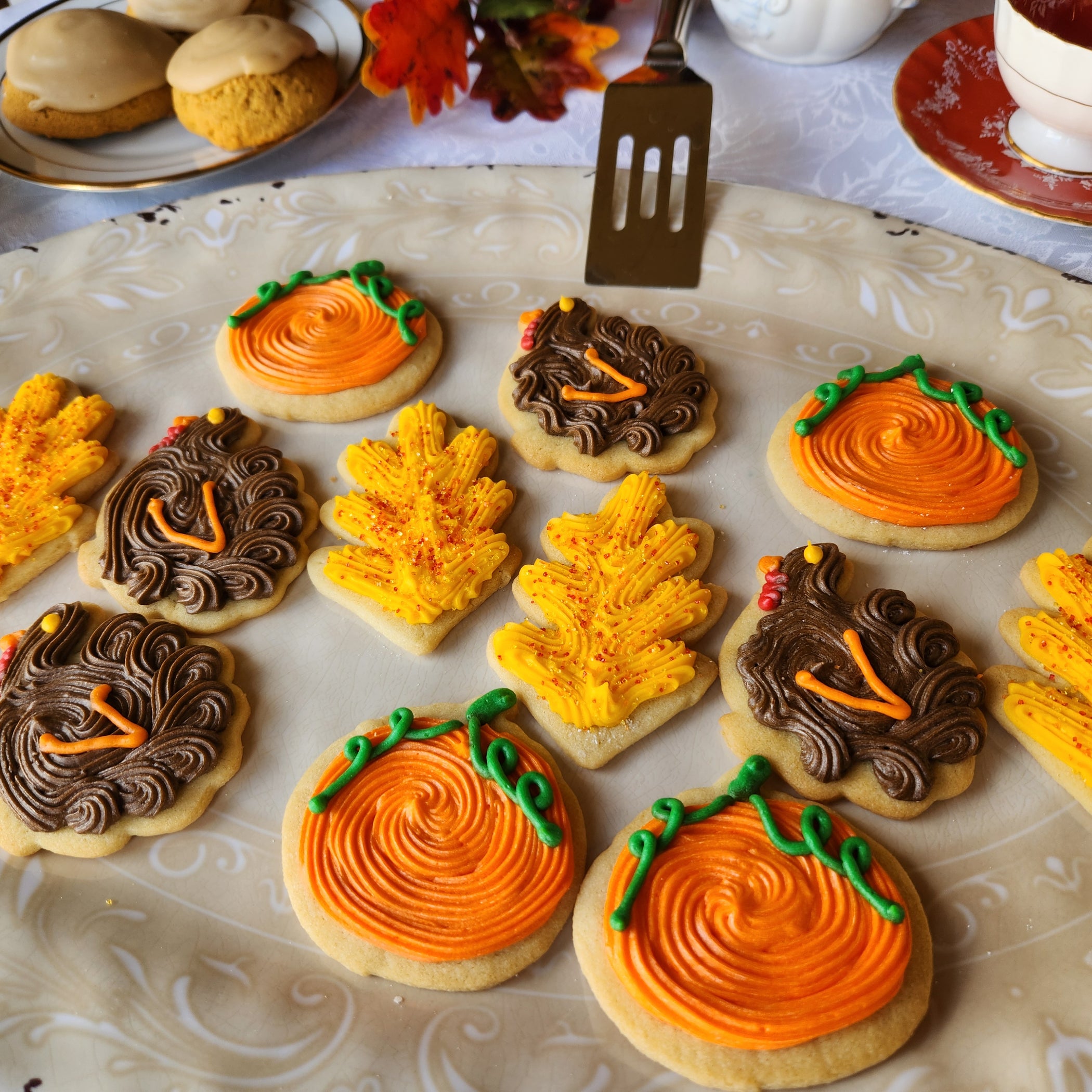 Iced cut out cookies – Linda's Kitchen